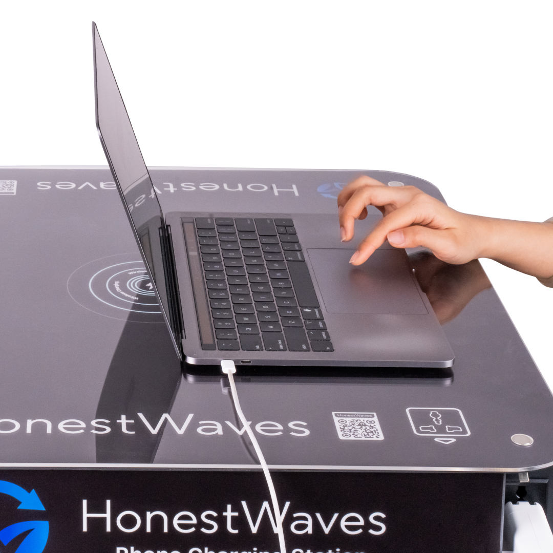 Rental ChargingTable Pro 9 Point - Wireless & Customizeable